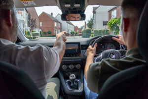 Practical Driving Tests: What Happens And How To Book